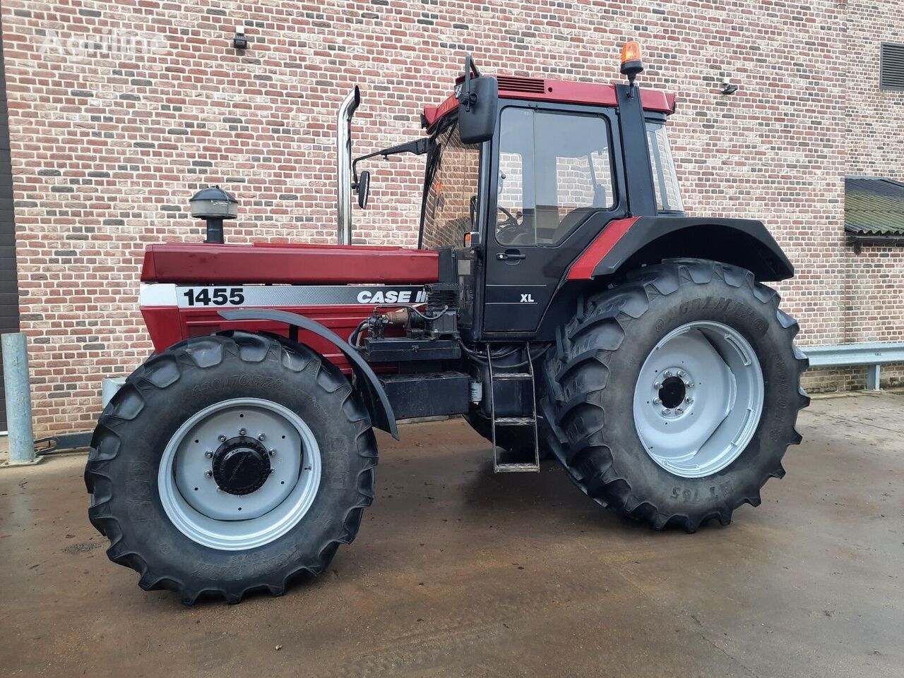 Especificaciones Case IH 1455 - Tractor potente y versátil