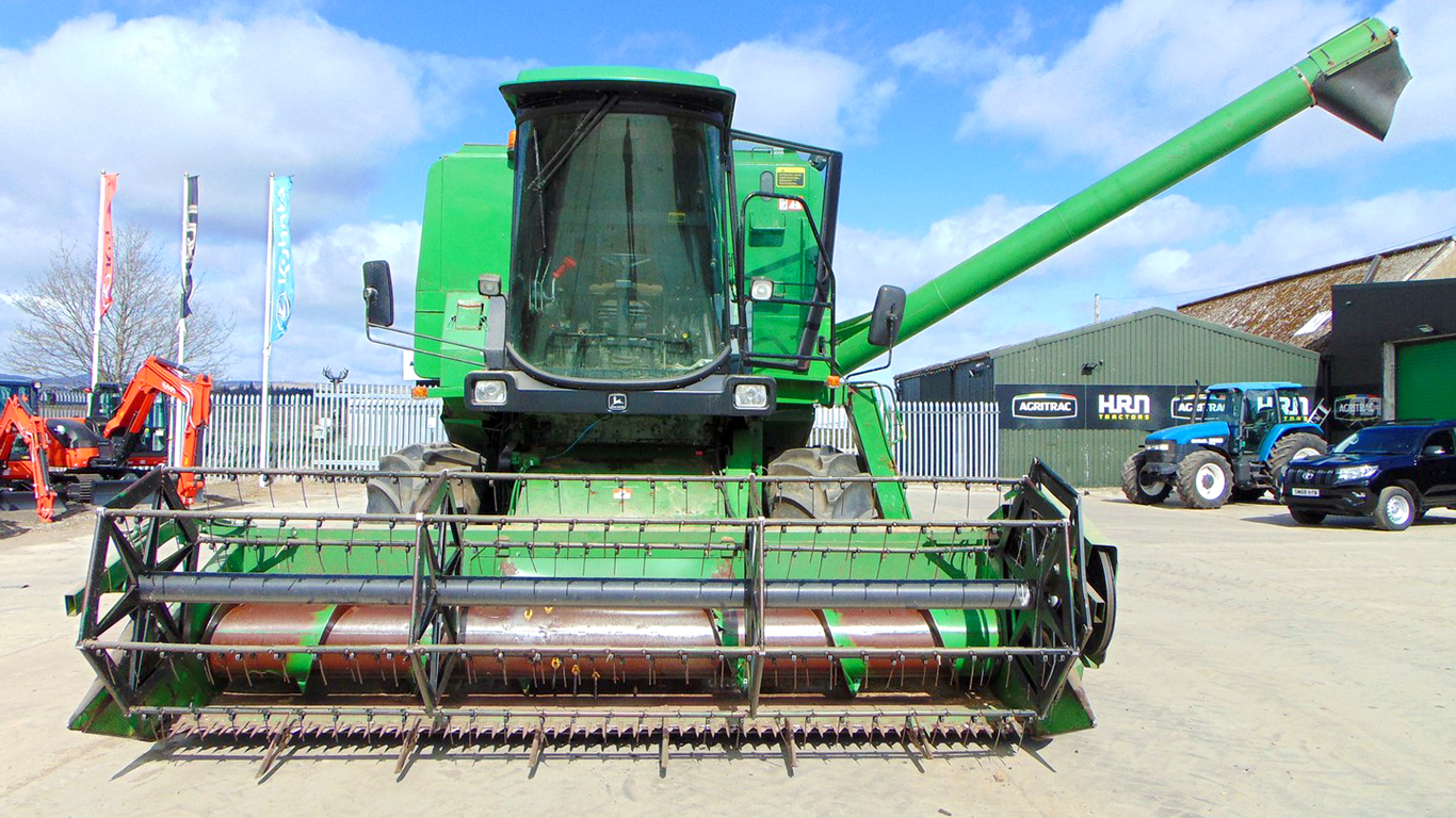 Especificaciones de John Deere 1174 - Especificaciones e información