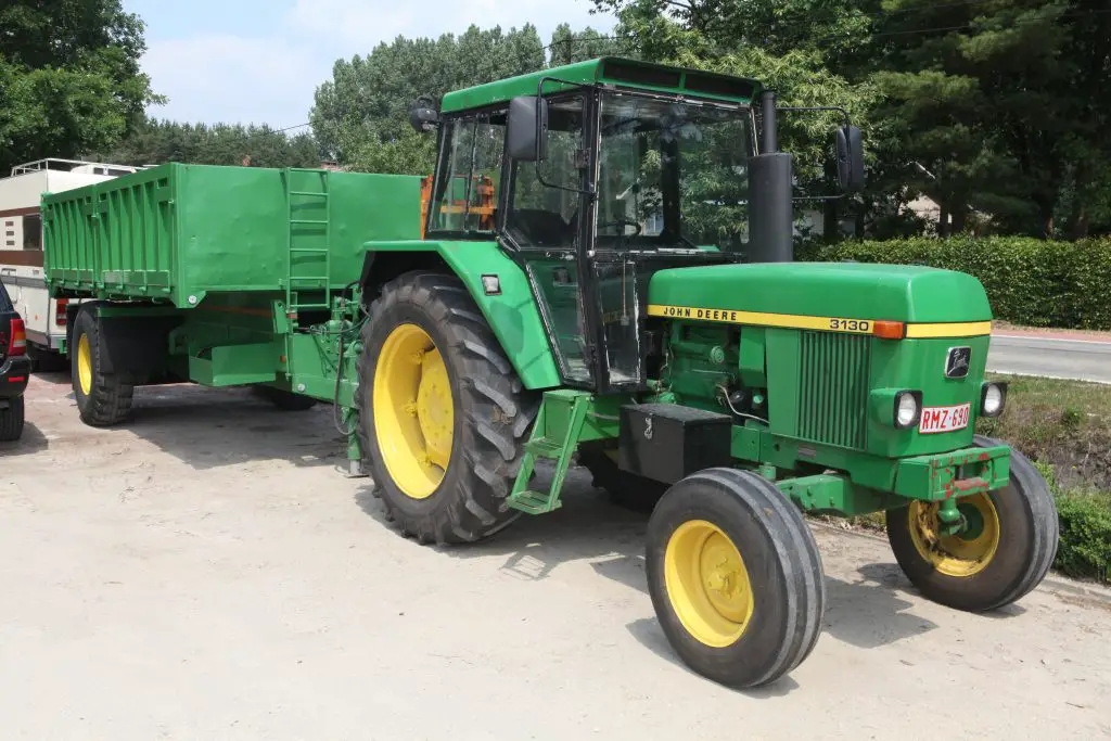 John Deere 3130 technical data - powerful features in detail