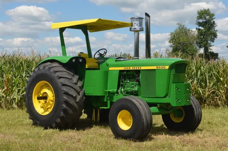 Especificaciones de John Deere 6030 - Características potentes en detalle