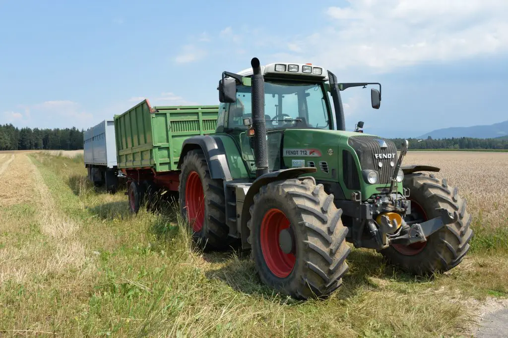 Fendt 712 Technische Daten - Leistung und Ausstattung im Überblick