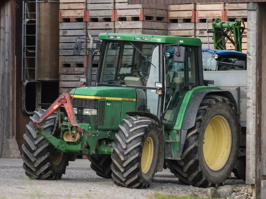 John Deere 6410: Technische Daten, Leistungsmerkmale & mehr